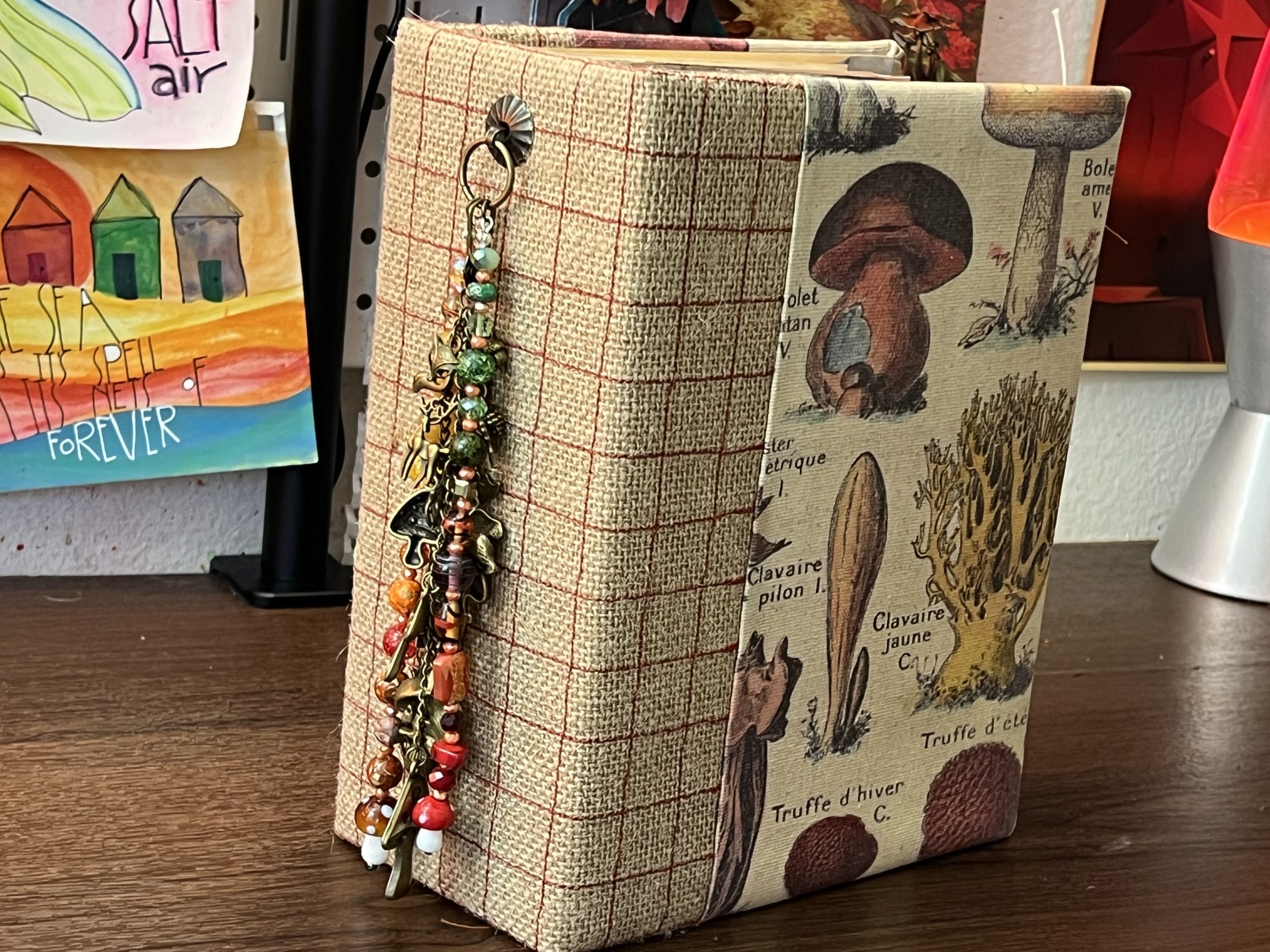 10 Inspiring Junk Journal YouTube Channels for Creative Exploration